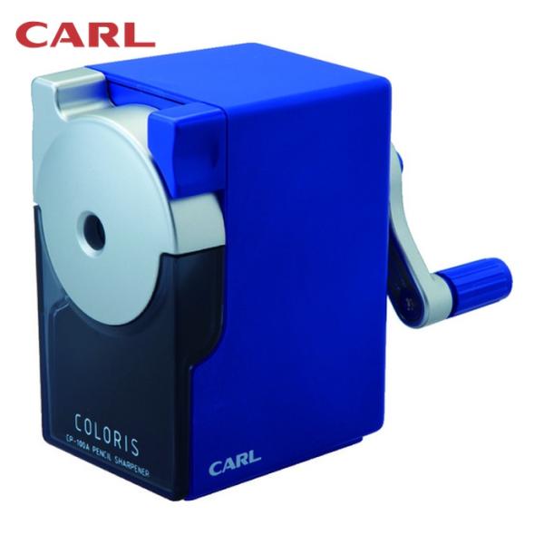 カール 鉛筆削り|特長:デスクの上でも場所を取らないコンパクトサイズです。 芯の太さを調節できる2段階芯調節機能付きで、用途に応じて0。 5mm、。