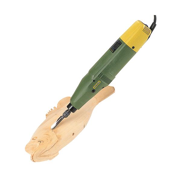 ●特長振動で簡単に木材を削れる電動彫刻機です。●仕様刃の振動で木材を削る電動彫刻機です。●用途刃の振動で木材を削る電動彫刻機。●材質／仕上／セット内容／付属品本体：ナイロン樹脂。刃物：V特青砥紙2号。