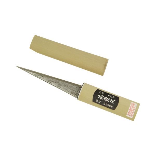 ●特長播州三木打刃物の伝統と新技術の融合により、硬さ・粘り・持続性・切れ味を追求した逸品です。●仕様すばらしい切れ味で、使い易さ抜群です。最高級の刃物鋼を使用しています。日曜大工・模型・竹細工・園芸・学校工作・その他全般にご使用いただけます...