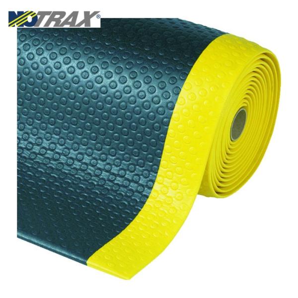 NOTRAX 疲労軽減マット|特長:二層からなっておりクッション性と耐久性の高さを実現しています。 DOP、DMF、オゾン層破壊物、シリコン、重金属を使用していません。 端部分が傾斜しており、つまずきにくい作りになっています。