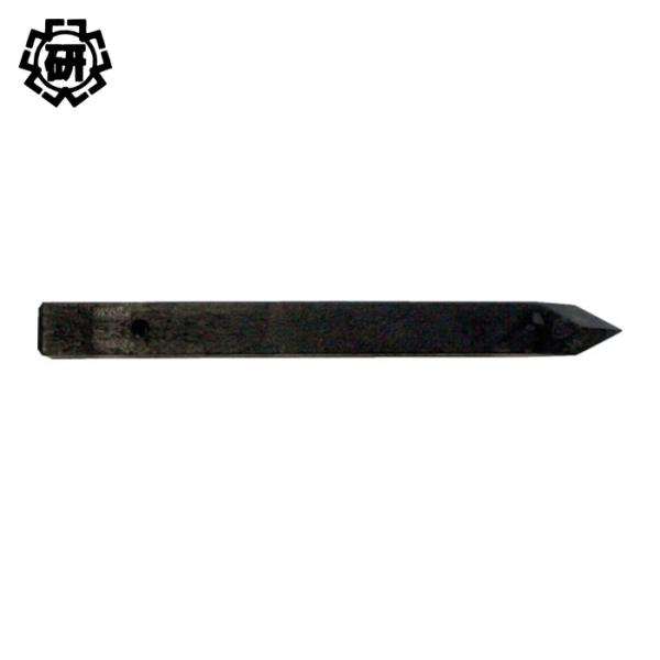 大研 杭|特長:耐候性に優れ、腐食・劣化がありません。 便利な貫通穴付です。 穴あけ、鋸引き、ねじ打ちが可能です。