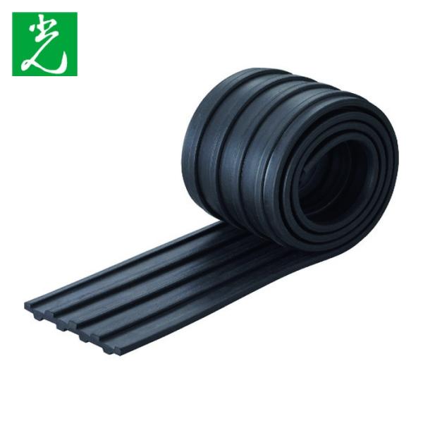 特長●耐候性に優れたEPDM製なので、屋外使用に適しています。●クーラーの室外機の防音などに使用できます。●ハサミやカッターで簡単にカットできます。用途●防振、防音に。