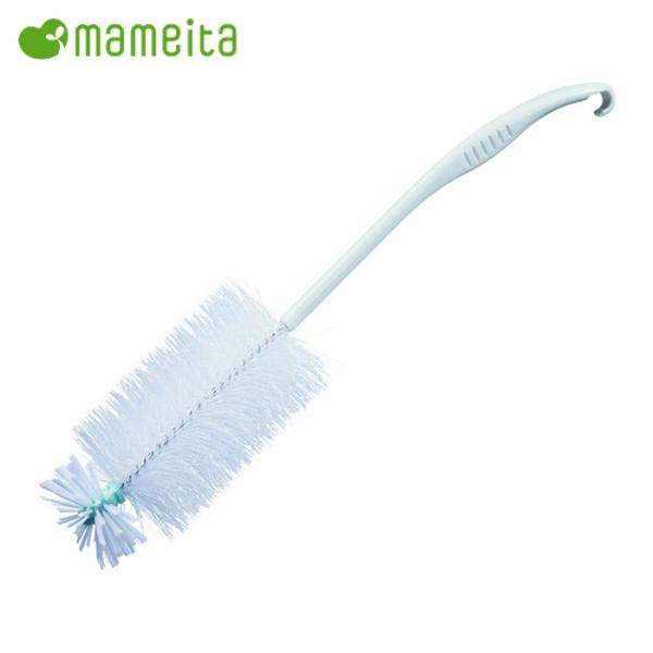 まめいた ハンドブラシ|特長:ブラシの先端に植毛パーツを使用していますので、力を入れて洗ってもステンレス線が直接ボトルの底に当たらず、傷つけることがありません。 手のひらで握りやすく、力を入れやすいグリップです。