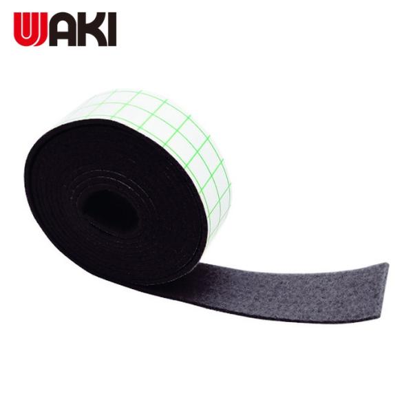 WAKI イス用クッション|特長:粘着タイプで簡単貼り付けです。