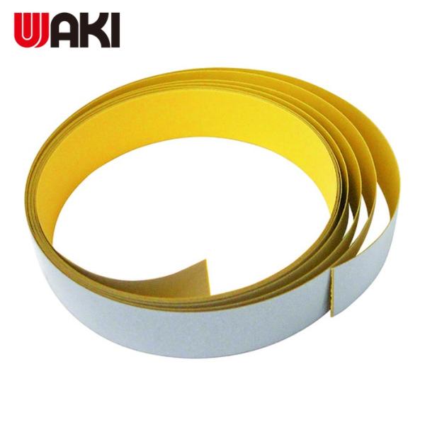 特長●ガラスビーズ型で、光が当たるとその光を光源に反射する再帰性反射テープです。用途●工具箱や工具に。