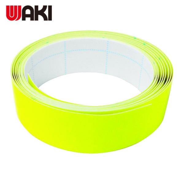 特長●光を集めて昼に目立ちます。●暗い場所では光りません。●明るい場所でもはっきりと存在を認識できます。用途●昼間、台車やヘルメットの視認性アップに。