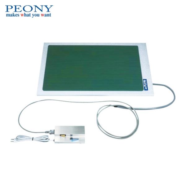 ピオニー 足温器|特長:150Wヒーターを使用しているため電気代が安くコストパフォーマンスに優れます。