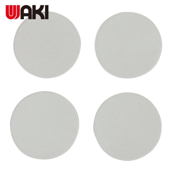 WAKI イス用クッション|特長:透明色なので目立ちません。 汚れたら水洗いで繰り返し使えます。 床に色移りする心配がありません。