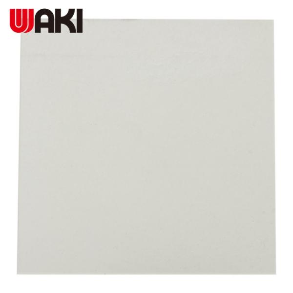 WAKI イス用クッション|特長:透明色なので目立ちません。 汚れたら水洗いで繰り返し使えます。 床に色移りする心配がありません。