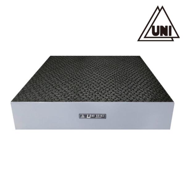 特長●機械仕上げは良質フライス加工、B級・A級は研磨加工後、キサゲ仕上げで平面精度を上げています。●修理可能です。用途●ケガキ台、作業台、測定台として利用可能。●精度の高い検査を必要とするときにA級を使用します。