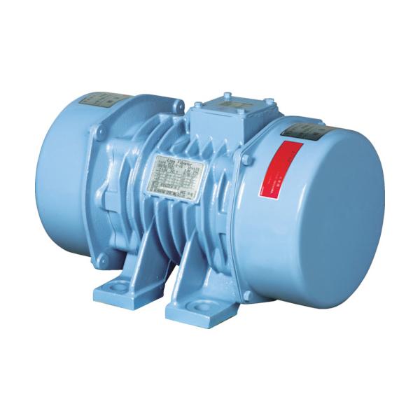 特長●高性能振動発生装置です。●耐久性があり、長寿命でメンテナンスが容易です。●全天候タイプです。●豊富な機種から選択が可能です。●多彩なオプションを準備しています。用途●振動フィーダ（輸送機）や振動ふるい機（スクリーン）に。