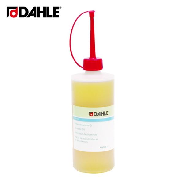 ダーレー シュレッダー用オプション|特長:環境にやさしい専用シュレッダーオイルです。