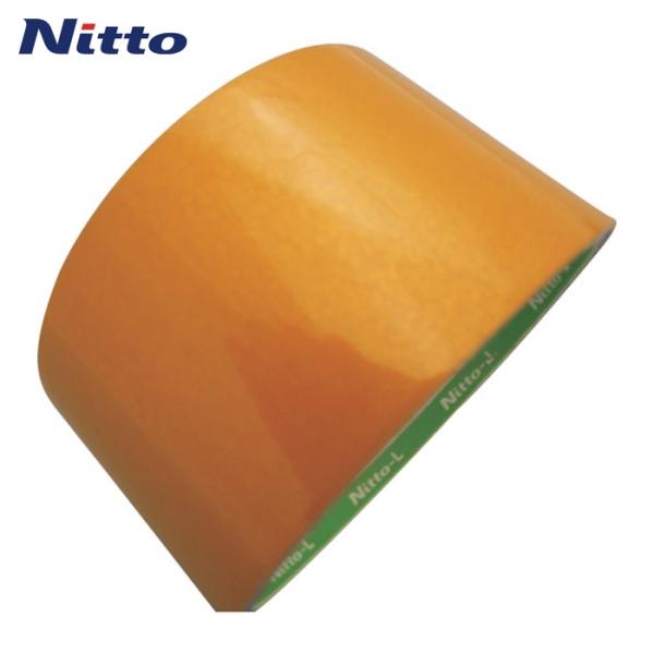 日東エルマテ 反射テープ|特長:投射された光を確実・正確に再帰反射します。 基材に反射用ガラスビーズが均一に封入されています。