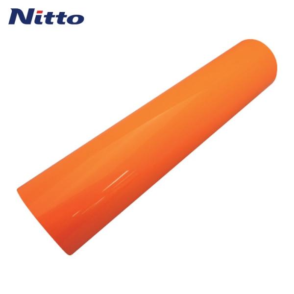 日東エルマテ 蛍光ラインテープ|特長:太陽光や照明により蛍光を発し鮮明に見えます。 設置が容易なはく離紙付です。