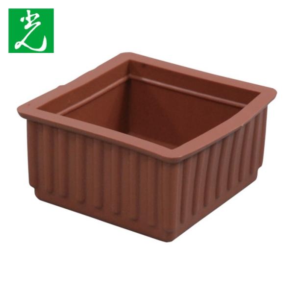 光 家具用キャップ|特長:エラストマー樹脂を使用しているので耐久性に優れ、色落ちがしにくくなっています。