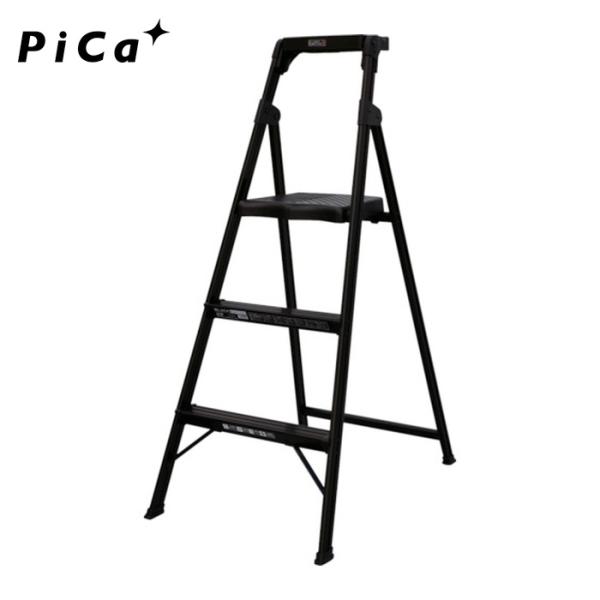 PiCa 上枠付踏台|特長:回転収納トレー付(トレー耐荷重5kg)で作業に便利です。 トレーには電球や工具を置ける穴や蛍光灯を置けるくぼみが付いています。 空間になじむオールブラックタイプです。