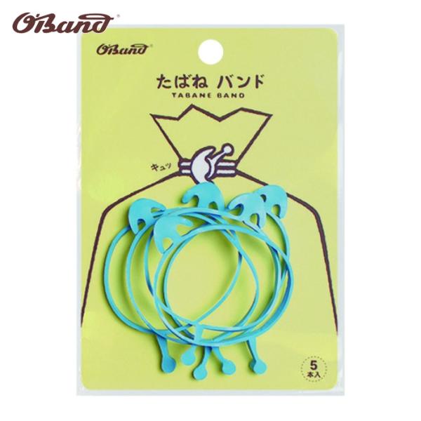 オーバンド ゴムバンド|特長:輪ゴムにヘッドとタブが付いていることで、たばねやすさと外しやすさを可能にしたバンドです。 巻きつけてヘッドをひっかけるだけで簡単にたばねることができます。 タブをひっぱることで簡単にはずすことができます。