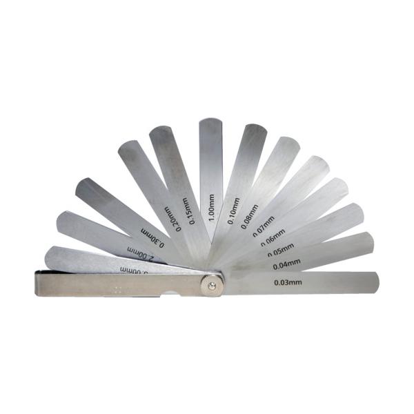 【仕様】●リーフ形状：A●長さ(mm)：100●枚数(枚)：13●セット明細(mm)：0.03、0.04、0.05、0.06、0.07、0.08、0.10、0.15、0.20、0.30、1.00、2.00、3.00●リーフ幅：12.7mm【...