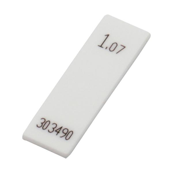 【仕様】●等級(級)：0級相当●幅(mm)：30●高さ(mm)：9●断面寸法(mm)：30{0-(-0.3)}x9{(-0.05)-(-0.2)}●熱膨張係数：(9.5±1)x10-6乗/K●規格(mm)：1.07●メーカーコード：0015...