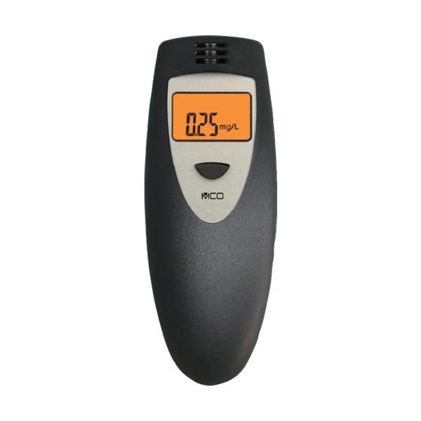 【仕様】●幅(mm)：36●奥行(mm)：18●高さ(mm)：95●測定範囲(mg/L)：0.05〜0.95●使用温度(℃)：5〜35●電源：単4形アルカリ乾電池×2本（テスト電池付属）●色：ブラック●品名：アルコールチェッカー●検知方法：...