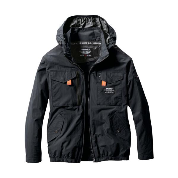 【仕様】●色：ブラック●サイズ：XXL●着丈(cm)：72●胸囲(cm)：130●肩幅(cm)：52●冷却ファン有無：なし●袖丈タイプ：長袖●袖丈(cm):63●脱着可能な大型フード●背ヨークに保冷剤収納ポケットを装備【型番】AC1151-...