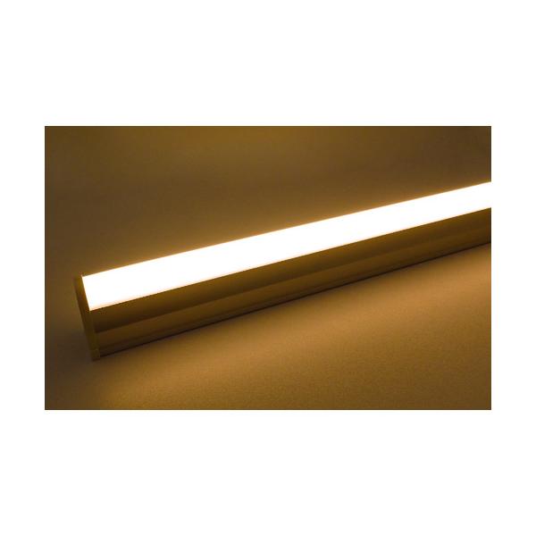 【仕様】●明るさ(lm)：1688●光源色：電球色●幅(mm)：25●高さ(mm)：34.5●長さ(mm)：900●消費電力(W)：15.6●消費電力(W)100V：15.6●色：2700Ｋ●カラー：2700Ｋ●電源(V)：AC100〜20...