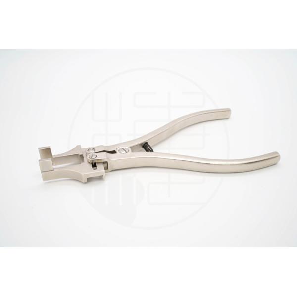 鍵盤のスティックを直す工具です。