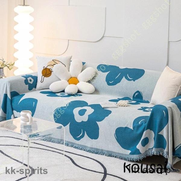 材質:シェニール【気軽に模様替え】ソファーカバーを変えるだけでお部屋の印象はガラッと変わります。ど季節やインテリア、好みに合わせて気軽に模様替えができます。【簡単着脱、手間なくリフレッシュ】女性の力でも楽々！伸びる素材だから、ソファ座面の形...