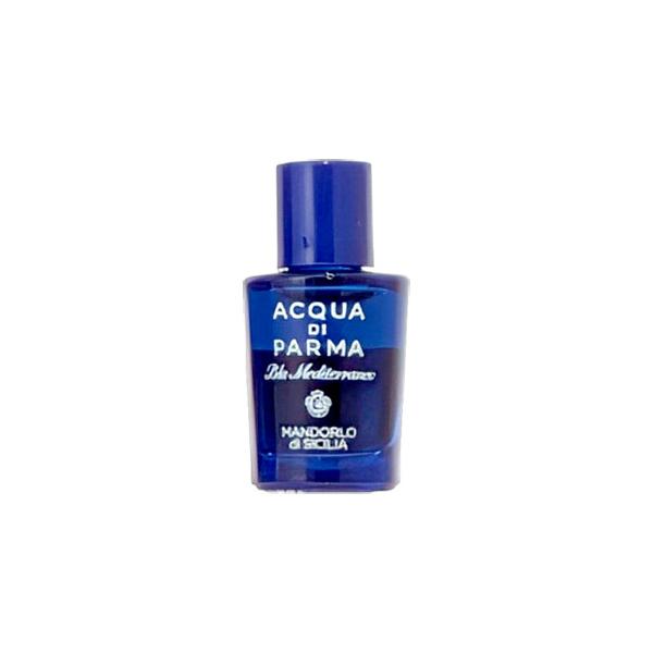 商品説明：ACQUA DI PARMA アクア ディ パルマ 柑橘類果物の香りを発表し注目を集める。流行にとらわれず、洗練された香りを作り続けているイタリアを代表するフレグランスブランド。 ブルー メディテラネオは、奥に眠るエネルギーや、地...
