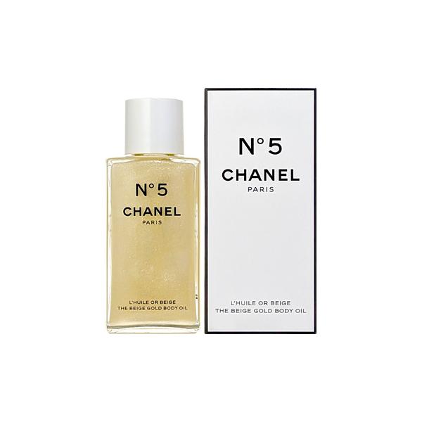 商品説明：特別限定品 肌をきらめかせ、まばゆい輝きで感覚を包みこむ、シャネル N°5 ザ ベージュ ゴールド ボディ オイル。 シンプルを極めたボトルのなかに収められたのは、パール パウダーがきらめくベージュ ゴールドのフォーミュラ。シャネ...
