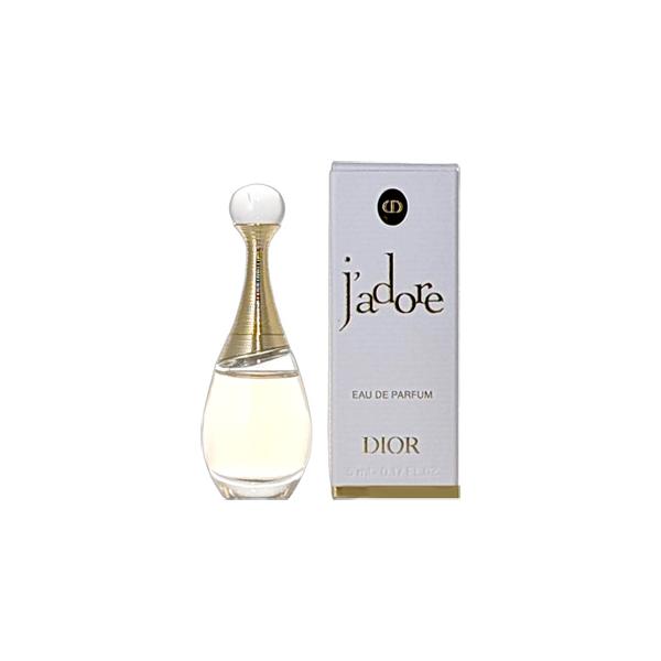 商品説明：パルファンは、オーダーメイドの花のように細かなディテールに至るまで趣向を凝らして創り上げたブーケです。コモロのイランイラン エッセンスのフローラルフルーティーノートが香り立ち、官能的な甘美さをもたらします。そして豊かに洗練されたダ...