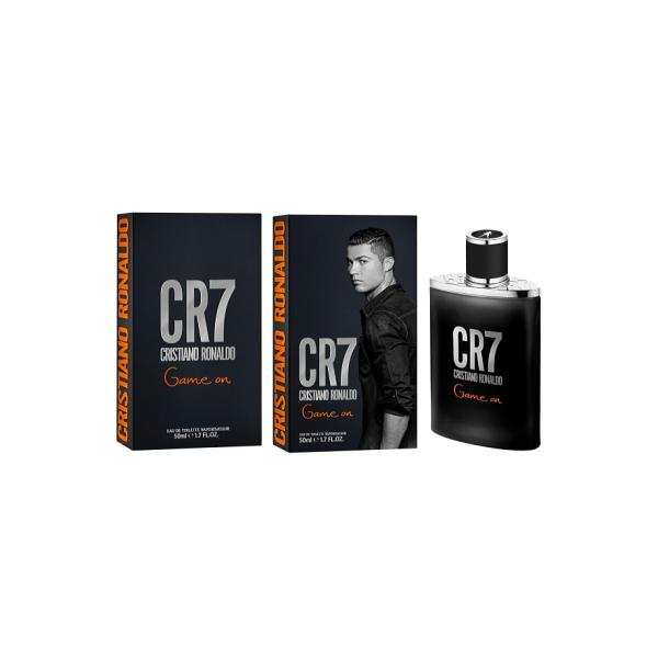 商品説明：世界最高峰のサッカー選手の1人と言われるクリスティアーノ・ロナウドがプロデュースする香水シリーズ第5弾。 成功と名誉を手に入れた彼が次に制するのは、フレグランスの世界。 プレースタイルだけでなく、そのファッションスタイルまでも注目...