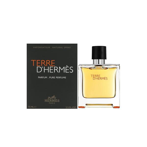 商品説明：大地と空の間で生まれたフレグランス 。動物性のエキスを使用せず、植物性のエキスと鉱物エキスをメインに生成されたフレグランス。 トップに香るグレープフルーツとペッパーをメインに、ベチバーとシーダーウッドの豊かでアロマチックな香りは、...