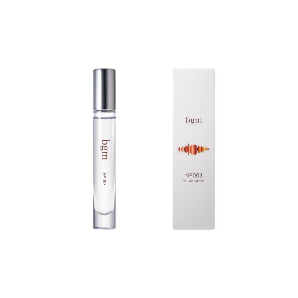 EXILE TAKAHIROプロデュース香水が新登場！音楽のBGMのように人々の暮らしに溶け込むような「香り」を目指しました。耳を澄ませばそこに広がる音色。目を閉じて感じる香り。それは、五感に心地よく流れるハーモニー。清潔感ある心地よいシト...