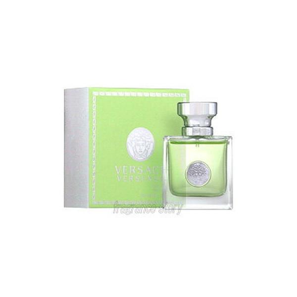 ヴェルサーチウーマンの魅惑的な官能性と地中海の要素を組み合わせたフレグランス。まさに美しいコンテンポラリーなブーケ！　香調：フローラル・ウッディ　うっとりするほどフレッシュな香りは、自然のエレメンツにインスパイアされ、ひたむきで満ち溢れる自...