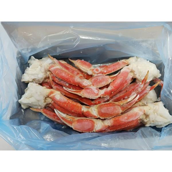 【原材料名】ずわい蟹【内容量】1kg前後【賞味期限】冷凍保存で1ヶ月。家庭用冷凍庫の場合、業務用冷凍庫に比べ保存温度が−５〜−１０℃と高いため、冷凍焼けや品質が損なわれる場合があります。なるべくお早めにお召し上がりください。【解凍方法】自然...