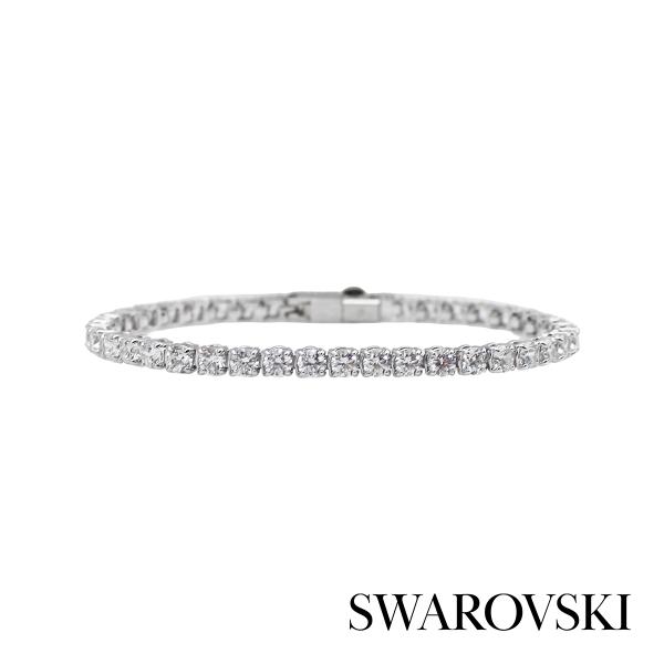 ブランド:SWAROVSKI スワロフスキー型番：S 5648936 / M 5648937 / L 5648938 / XL 5660917コレクション：Matrix Tennis ブレスレット■ 長さ・幅：詳細画像参照■ 素材：ロジウム...