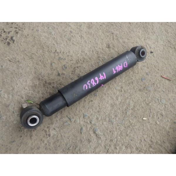 [梱包区分番号：10]■メーカー　　　日産■車種　　　　　NT100クリッパー■型式　　　　　EBD-DR16T■部品名　　　　右Rショックアブソーバー■部品メーカー　−■品番１　　　　56210-4A01G■品番２　　　　−