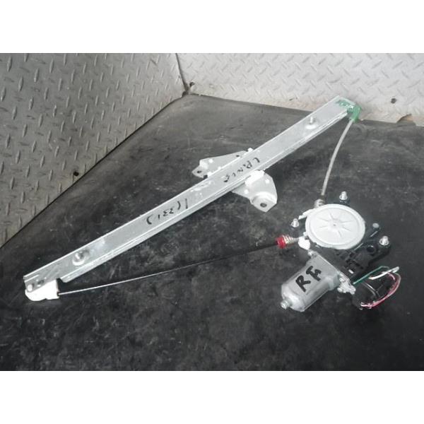 [梱包区分番号：10]■メーカー　　　ダイハツ■車種　　　　　ムーヴ■型式　　　　　DBA-LA100S■部品名　　　　右Fドアレギュレータ・モーター■部品メーカー　−■品番１　　　　062040-1961■品番２　　　　85710-B2011