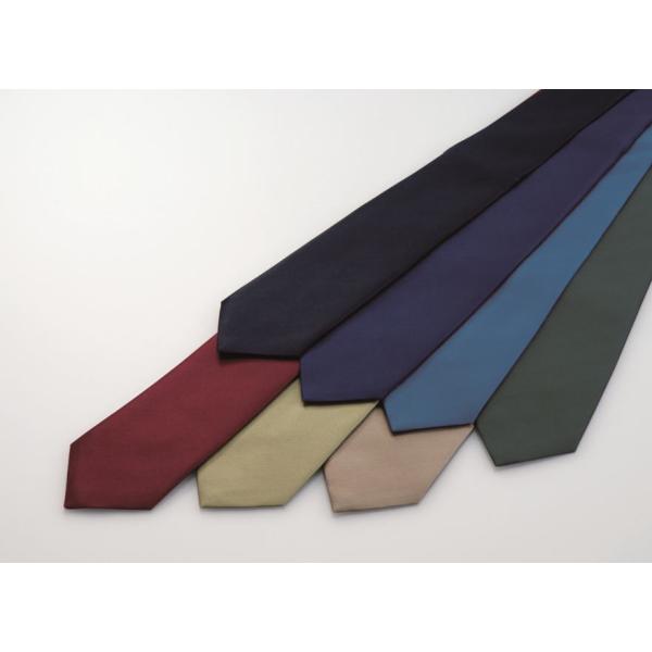 ●ブランド：HANECTONE　スクールネクタイ専門メーカー　ハネクトーン早川株式会社●【ヘリンボーン】（herringbone）は魚のニシンを開きにしたときに見える骨を想起させる模様であることからきています。 日本語では「杉綾(すぎあや)...