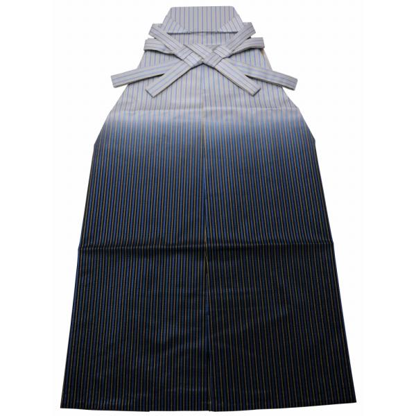 商品情報新品　袴単品筒状のスカートのようになっています。行燈袴は中仕切り（襠）がないので、トイレの時などまくり上げることができるので大変便利になっています。 素材ポリエステル　100％ サイズ紐下87cm ご注意お色に関してはお使いのパソコ...