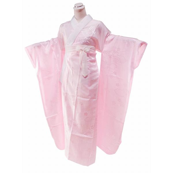 商品情報新品　半衿付き織柄入りのお仕立て上がり長襦袢です※織柄が変わる場合あります※本振は袖丈が長めです※合わせられる振袖の袖丈・裄丈の5mm短いサイズをお勧めします 素材主生地・掛衿　ポリエステル100％ サイズ　Ｓサイズ：身丈125cm...