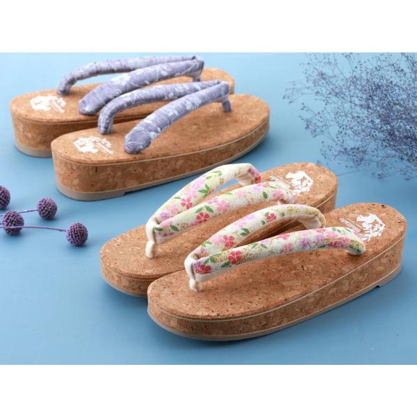 商品情報新品コルクのナチュラルな風合いが魅力の『montado（モンタード）』シリーズの夏用草履です。草履に使用しているコルクは、軽くてクッション性のあるポルトガル産の高級コルクを使用しています。足への負担を軽減してくれますので、長時間履い...
