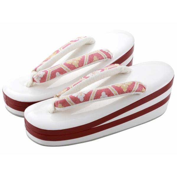 商品情報新品振袖用の草履単品です。※訳説明：台の側面に汚れがございます。こちらは訳あり商品です。（交換・返品不可とさせて頂いておりますのでご了承下さいませ。）草履の履き方：小指とかかとは草履から出るのが普通です。草履は、かかとを多少出して履...