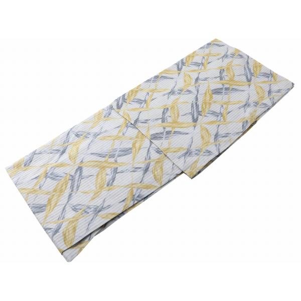 商品情報新品　ViViSienne ブランド浴衣単品綿素材のさらっとした優しい肌触りで着心地が良いです。お仕立て上がりですので、届いてすぐ着ることができます。 素材綿 100% サイズ身丈：約163cm　袖丈：約49cm　裄丈：約67cm ...