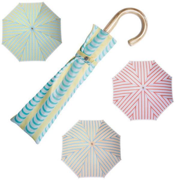 サイズ 親骨の長さ…55cm　直径…90cm　全長…68cm　収納時の全長…41cm重さ 約360ｇ素材生地　ポリエステル100％骨　　グラスファイバー/アルミ手元　ブナの木タイプ 8本骨・手開き機能 UVカット(90%以上)生産地：日本製...