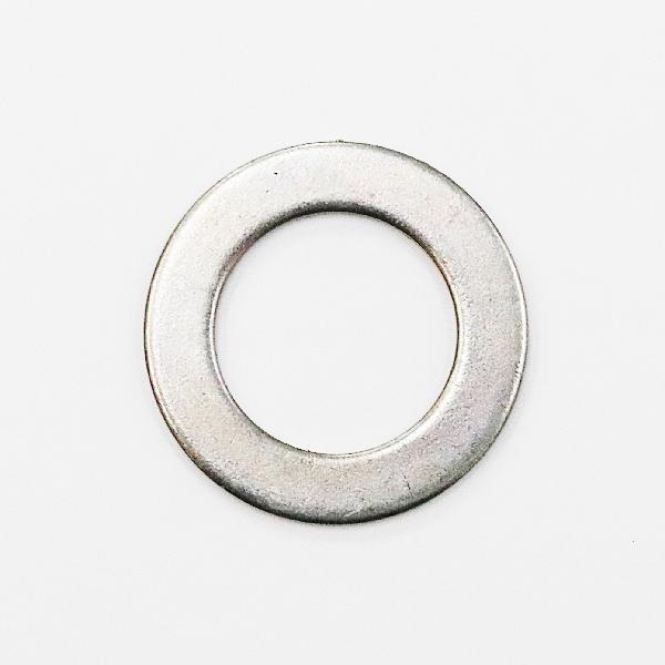 海外メーカーのブレードを日本メーカーの丸のこで。【商品名】freud ブレード 変換リング FJ ( 25.4mm から 15.9mm へ  )【用途】ブレードの内径調節【機能・特徴】変換リングがあれば、ヨーロッパ・アメリカモデルのブレード...