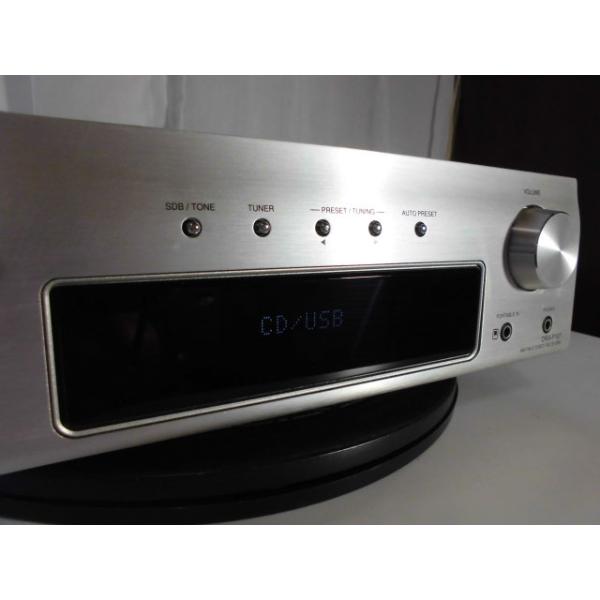 ● 主な製品仕様　※取扱説明書より【FM部】　・受信感度：1.5uV/75Ω　・ステレオ分離度：30dB　・周波数帯域：76〜108 MHz　・SN比 モノラル：74dB、ステレオ：70dB　・高調波ひずみ率 モノラル：0.3%、ステレオ：...