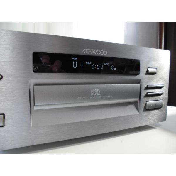 ● 主な製品仕様　※取扱説明書より・総合歪率：0.007%以下（EIAJ, 1kHz）・S/N比：100dB以上(EIAJ)・ダイナミックレンジ：92dB以上(EIAJ)・ワウフラッター：測定限界以下・接続端子：アナログ出力×1系統、光デジ...