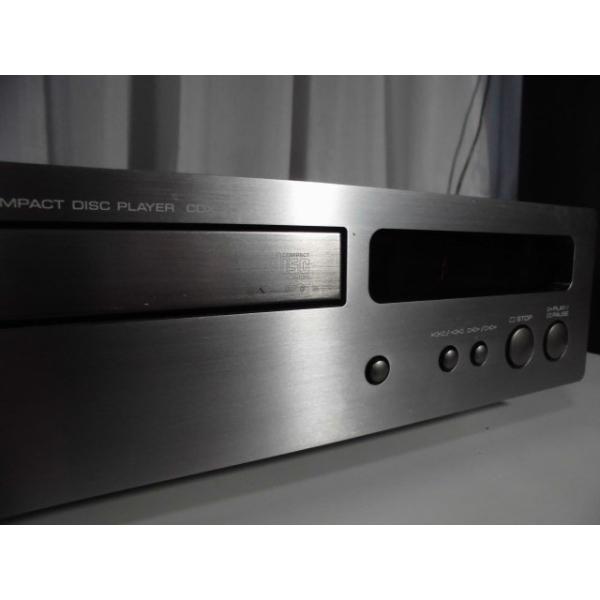● 主な製品仕様　※取扱説明書より・高調波歪率(1KHz)：0.0022%・S/N比：118dB（EIAJ）・ダイナミックレンジ：98dB以上（EIAJ）・ワウフラッター：測定検知限以下・アナログ出力×1系統、デジタル出力×1系統・外形寸法...